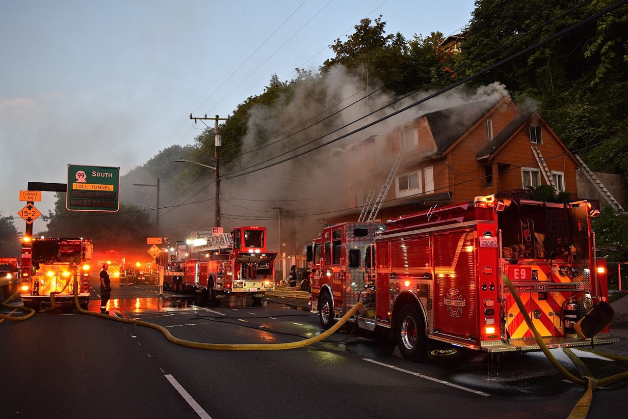 2-Alarm fire on Aurora Ave N - Fire Line